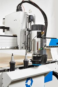 INNOVATOR CNC Router - AXYZ