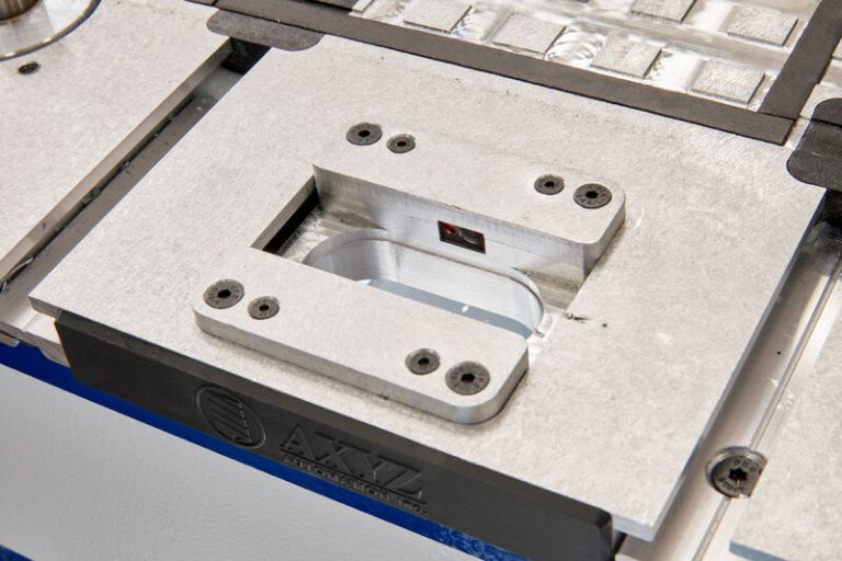 CNC Routers and Knives Features - AXYZ